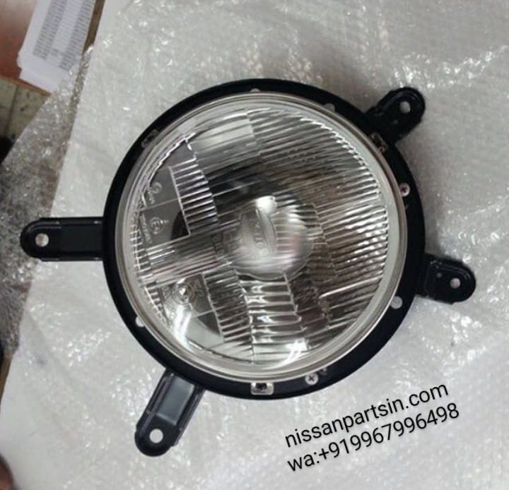 Nissan Patrol Y60 Headlight - Nissan Patrol Parts Nissanpartsin.com